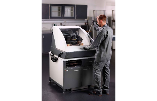 Struers Discotom-100/-10 doorslijpmachine - Products4Engineers ...