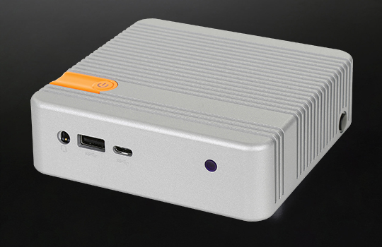 CL100 Fanless Industrial Mini PC - Products4Engineers - Productnieuws- en oriëntatieplatform ...